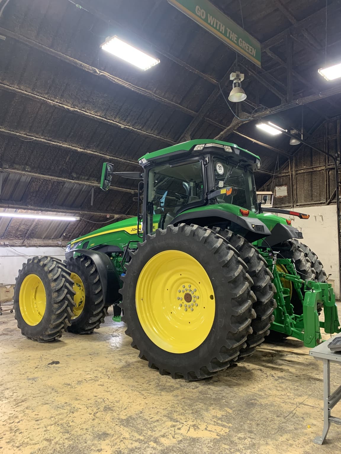 2022 John Deere 8R 230 - Tennessee Tractor