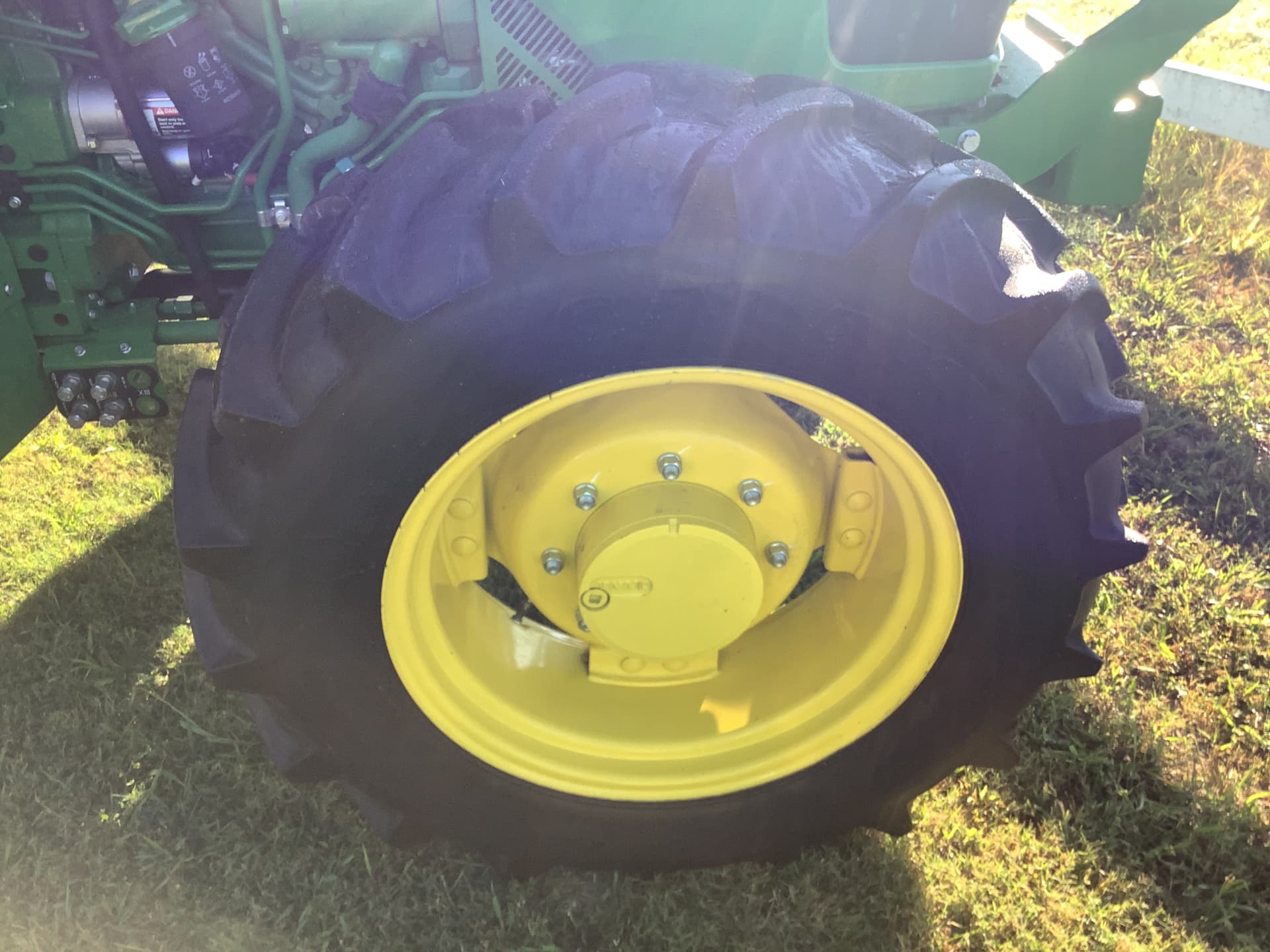 2022 John Deere 5100E - Tennessee Tractor