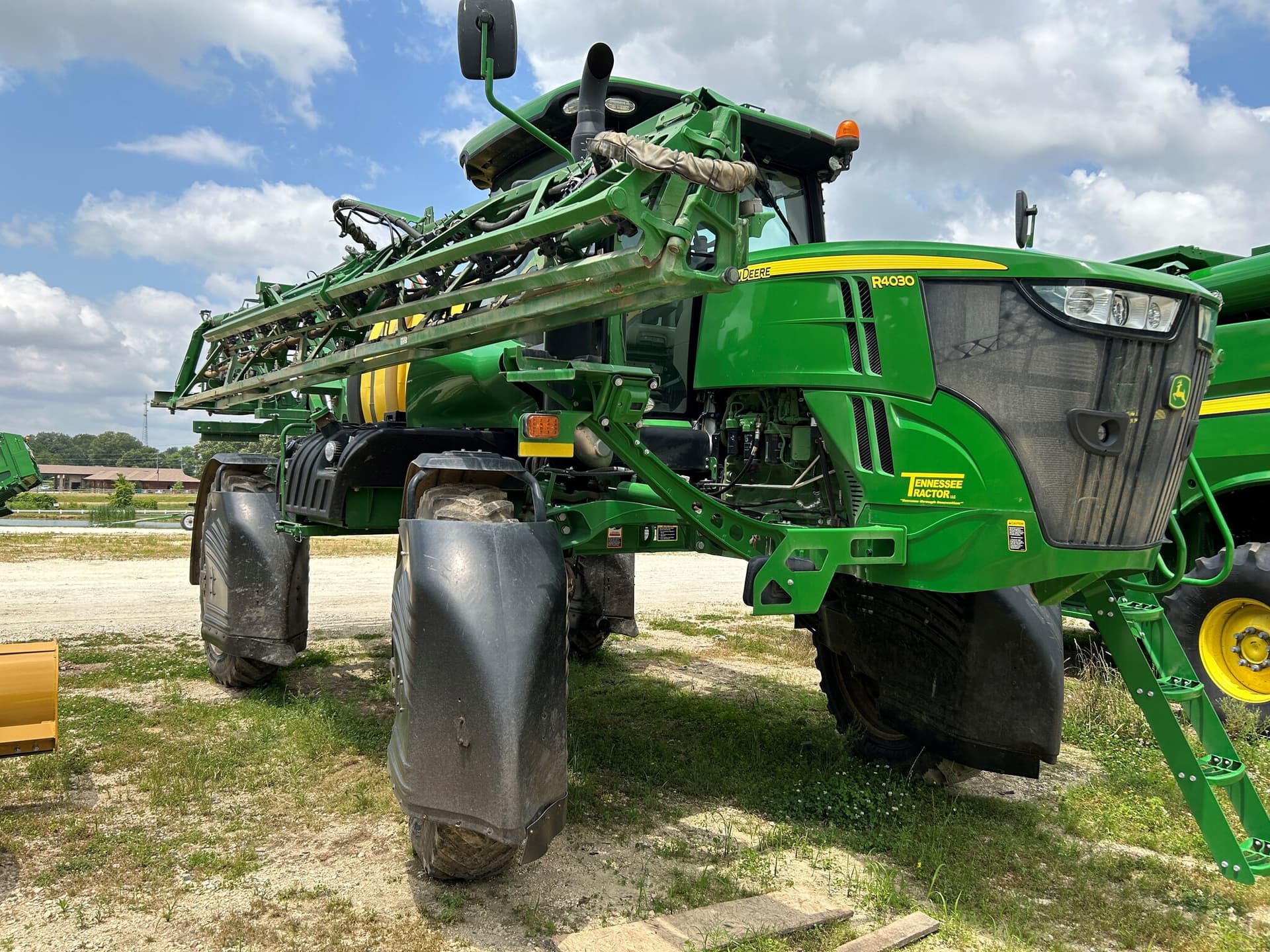2019 John Deere R4030 - Tennessee Tractor