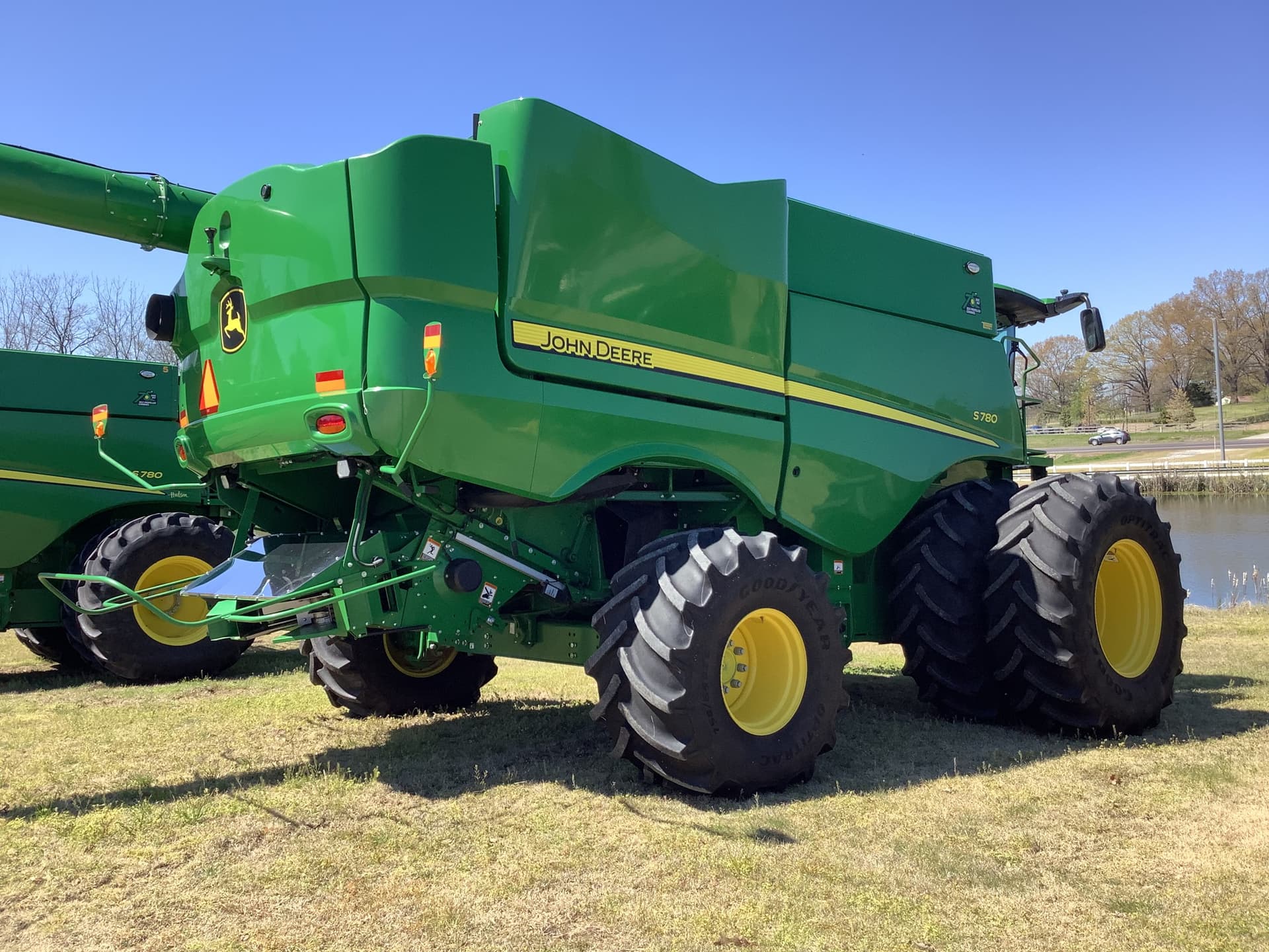 2022 John Deere S780 - Tennessee Tractor