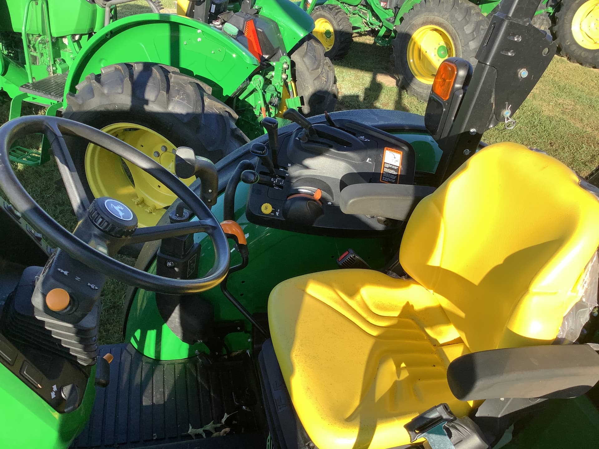 2022 John Deere 5100E - Tennessee Tractor