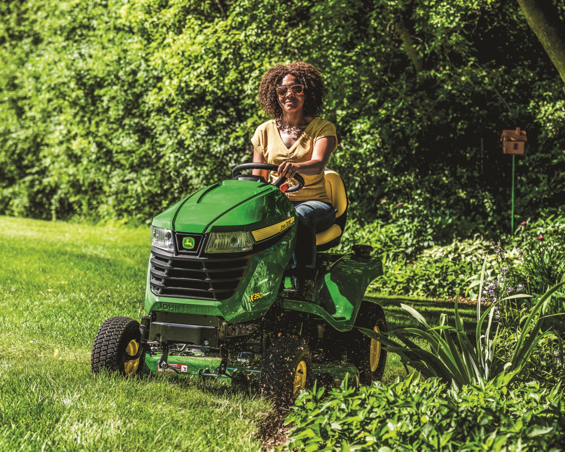 John Deere X350 Review - Best for Residential Use?